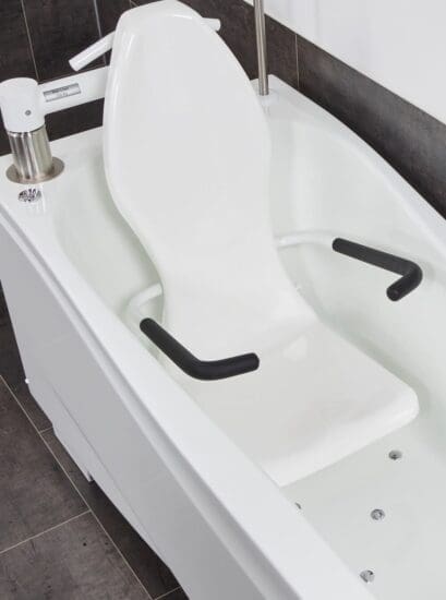 Assisted compact power bath with lift - Accessible Bathing